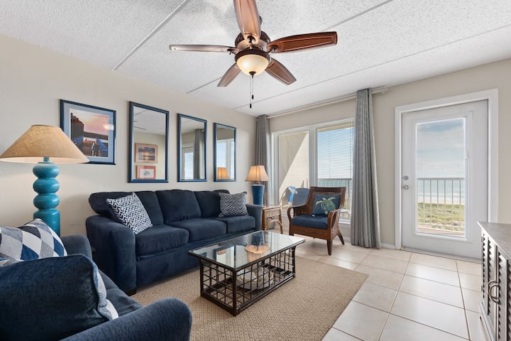 Edgewater 404 - Beachfront Rooms;family-fun;pool;near Hotspots - South Padre Island, TX