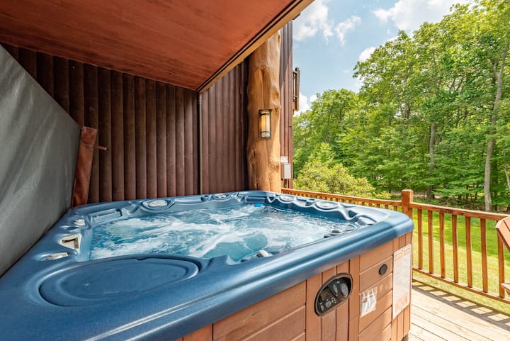 Adventure-ready Home On Wisp Mountain W/ Hot Tub - Deep Creek Lake, MD