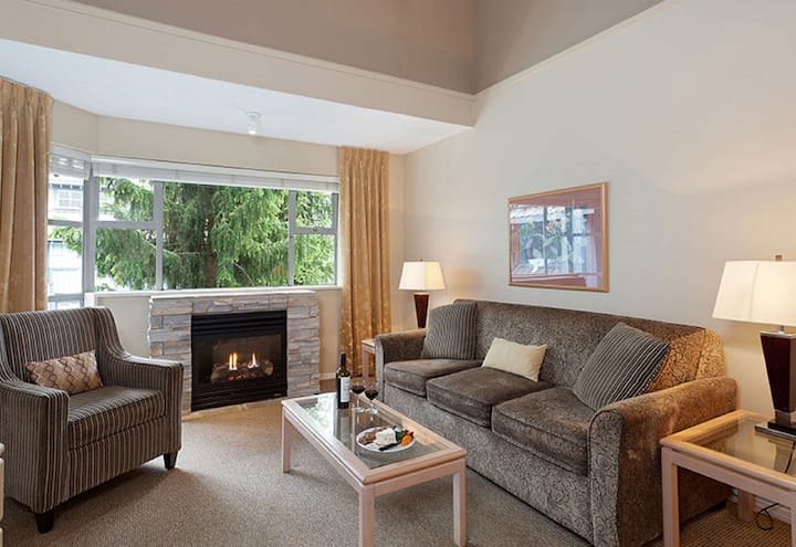 Ski In/ski Out | Blackcomb Village Stroll | Ac - Whistler Blackcomb