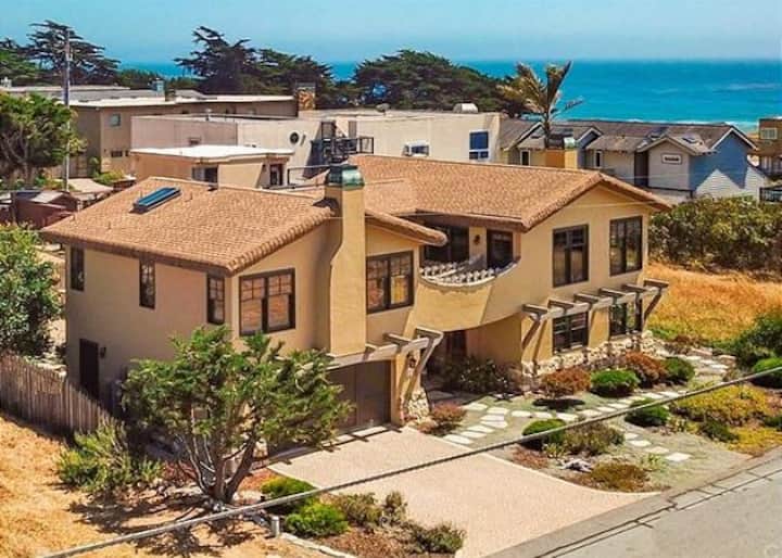 Pura Vida - Cambria, CA