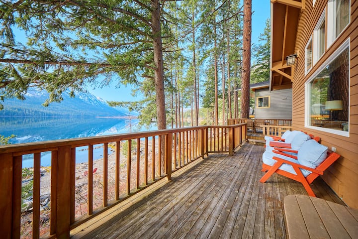 Lakeside Retreat W/private Sandy Beach And Hot Tub - Lake Wenatchee State Park, Leavenworth