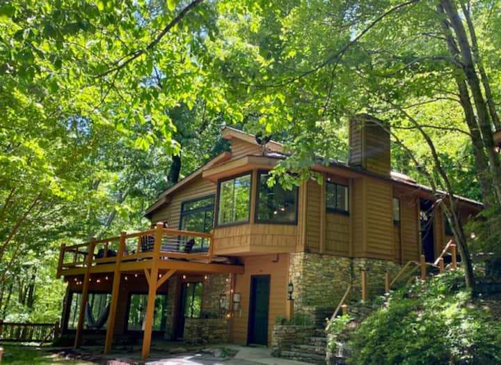 Stunning Mountain Getaway! Hot Tub-fire Pits-king! - Hendersonville, NC
