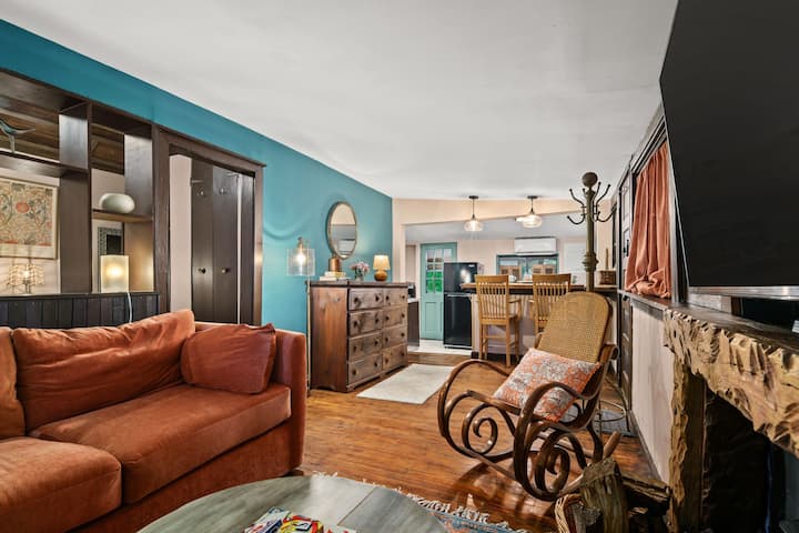 Cottage W/ King Bed & Private Backyard ~ Dogs Ok - Delaware