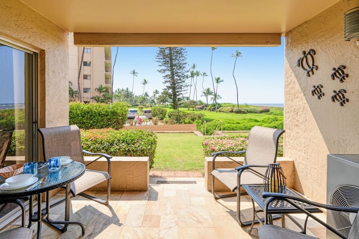 Upgraded Ocean Views Next To Beach With Turtles - Maui, HI
