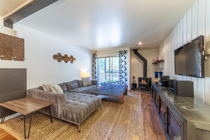 Fab Modern Mountain Retreat By Canyon Lodge 329 - June Lake, CA