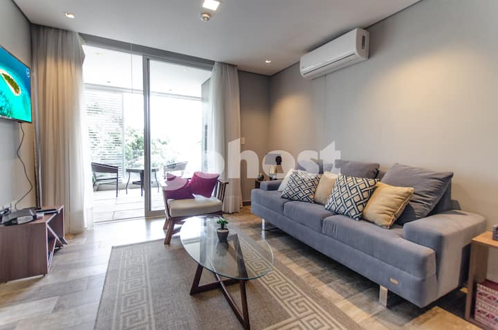 Elegant Villa Morra Apartment Bbq+balcony+gym+pool - Asunción