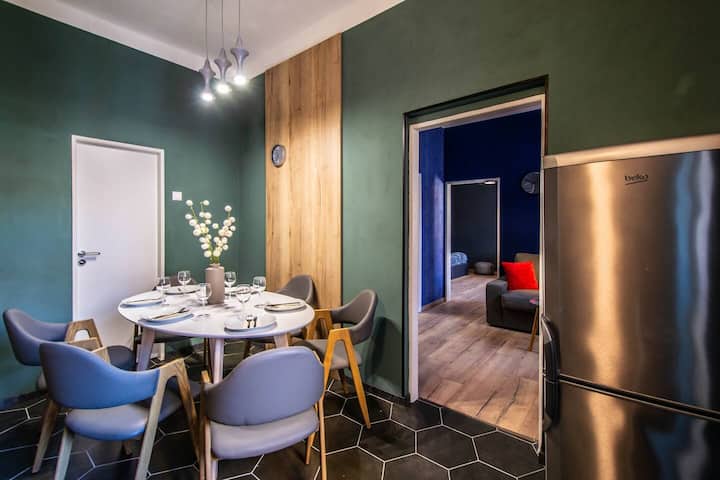 Young Style 2bdr Ruterra Apartment - Prague