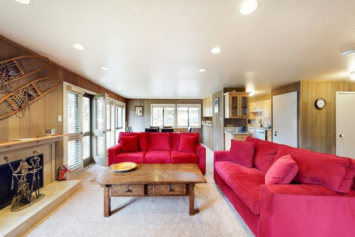 Downtown 2br 1st-floor | Deck | W/d - Sun Valley, ID
