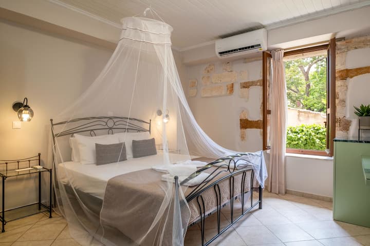 Santa Elena Boutique - Matilda Double Room - Chania