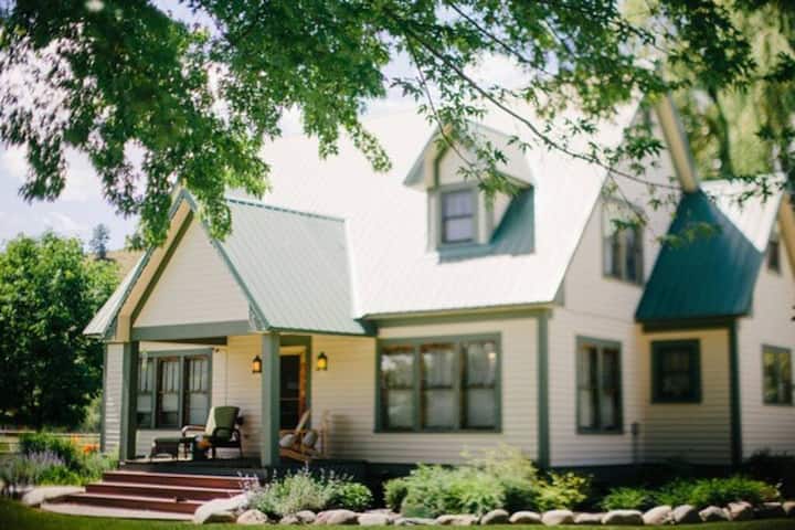 Spring Creek Ranch House - Winthrop, WA
