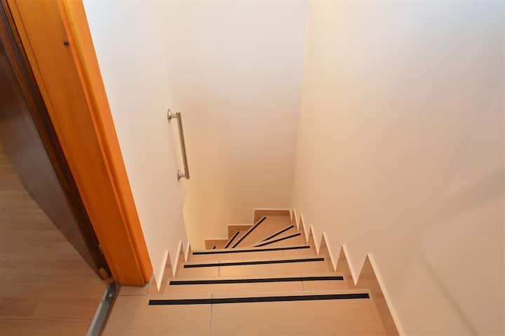 Beautiful App Hrasta 1 With Private Parking - Cres