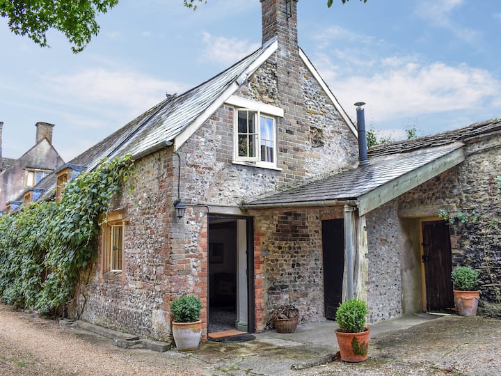 1 Bedroom Accommodation In Cerne Abbas - Dorset