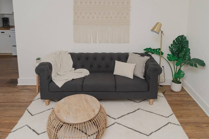 Cozy Studio In The Heart Of The Arts District - Tulsa, OK