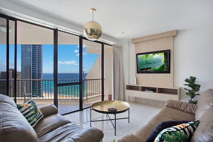 2402 Ballah - Surfers Paradise