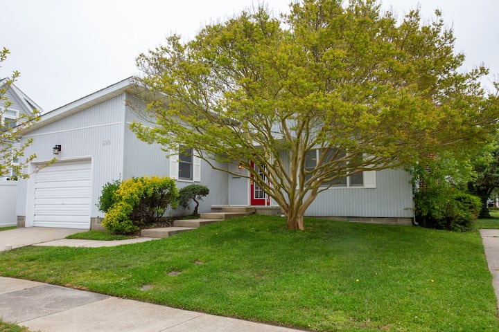 300dog Friendly Downtown Rehoboth Beach Sleeps 10 - Rehoboth Beach, DE