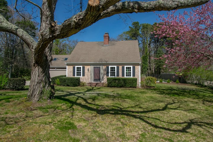 Beach Getaway With Private Backyard! - Eastham, MA