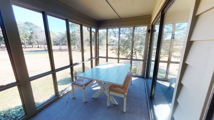 Golf Course Comfort Awaits With Views - Ocean Isle Beach, NC