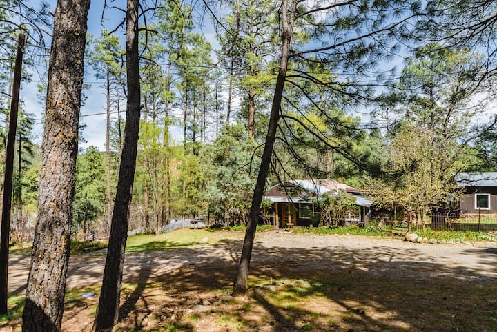 Miles Hacienda | Walk To Town • 2br Hideaway - Ruidoso, NM
