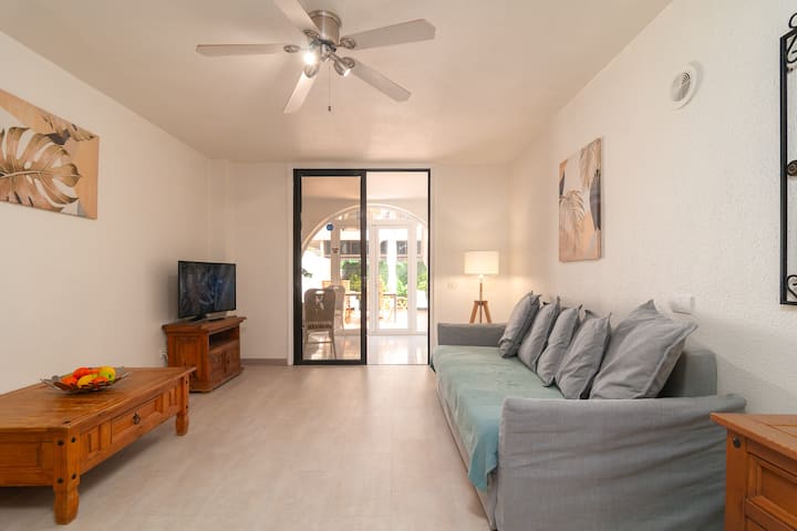 First Line Duplex Parque Santiago 2. Heated Pool - Los Cristianos