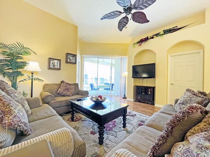 Minniehaha Retreat - Haines City, FL