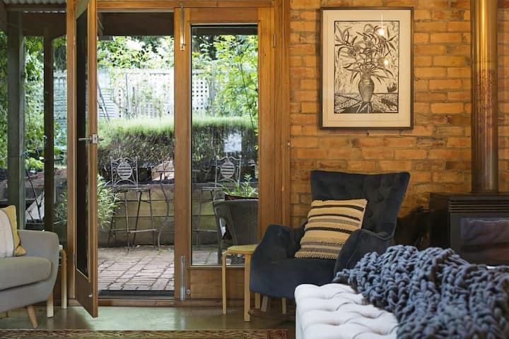 Hill Haven Daylesford ~ Beautiful Garden Cottage - Daylesford