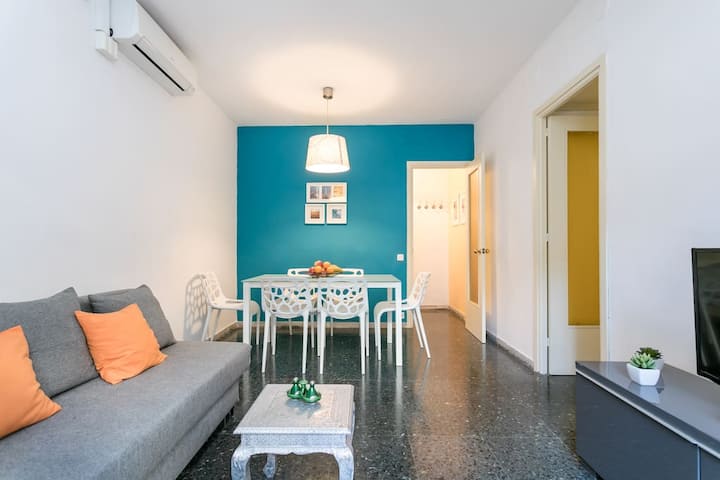 Charming Apartment With Parking/near Park Guell - Barcelona