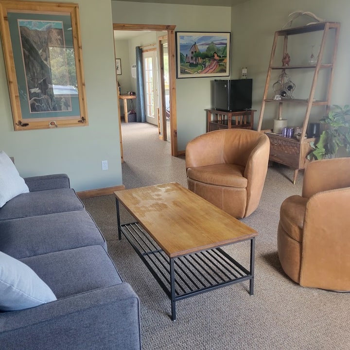 *2 Room Suite At Mtn Goat Lodge B&b - Salida, CO