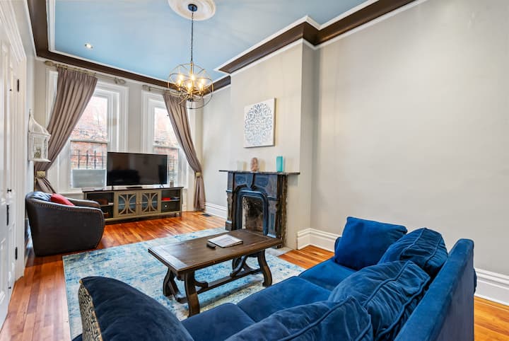 Historic Manchester Charming Victorian Townhouse Sleeps 11 - Pittsburgh