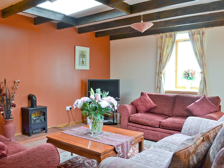 Burns Cottage - Drumnadrochit