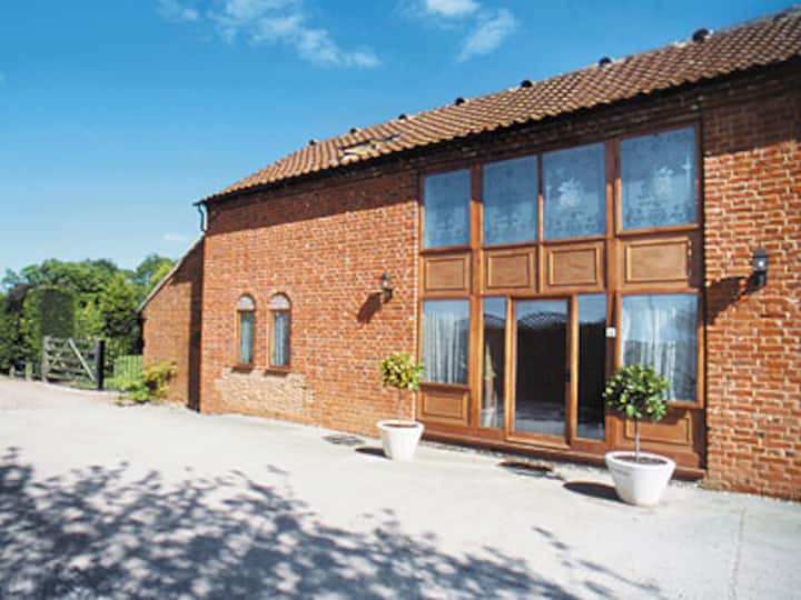 Pheasant Roost - Norfolk