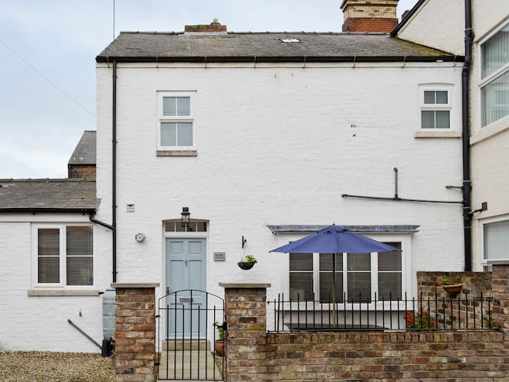 Mews Cottage - Bridlington