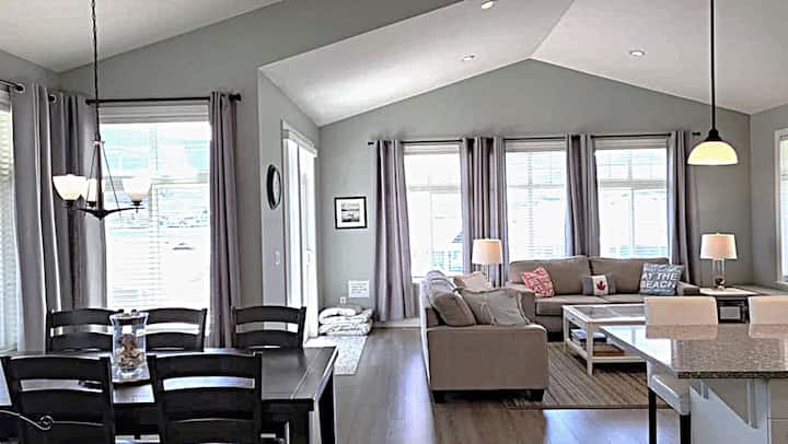 Lake View Cottage #212 - Oliver