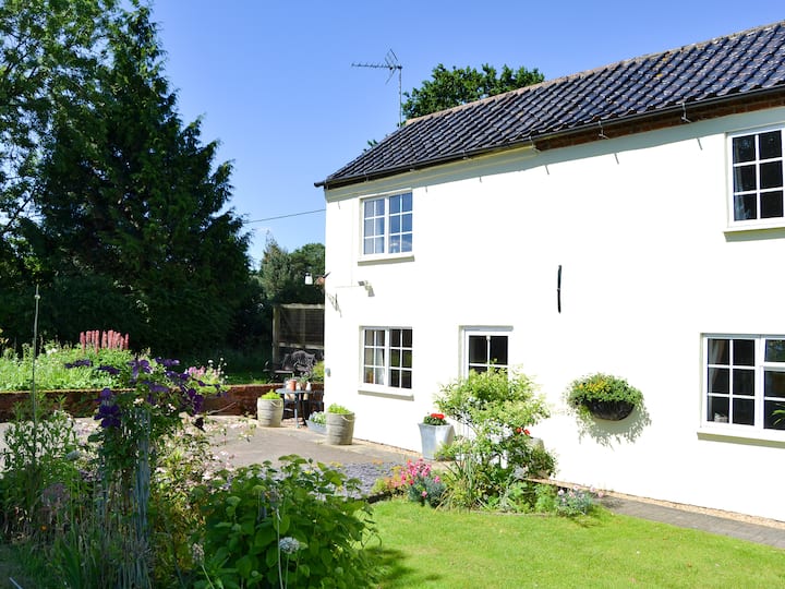 Glen Cottage - Dereham