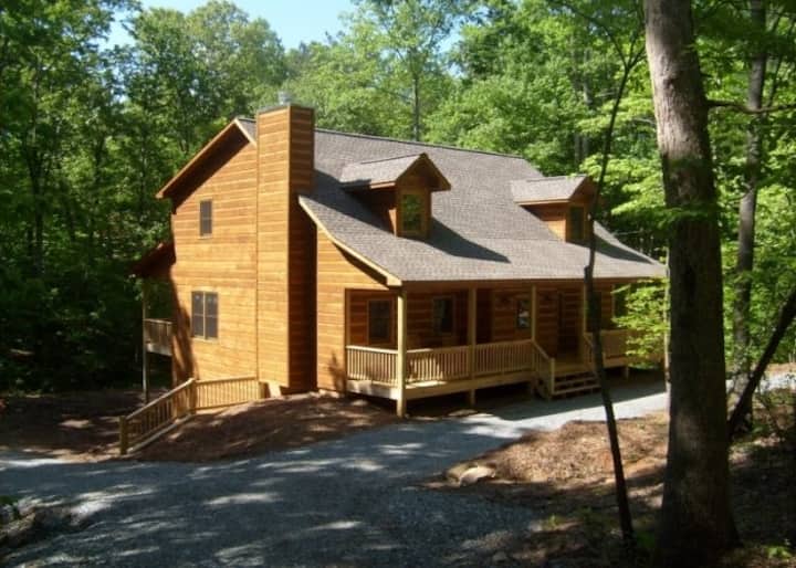 Dream Catcher - Huge 6 Bed Room Cabin On A Large L - Ellijay