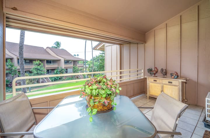 Vista De Kihei Bay # D-208 1bd / 1ba, Excelente Ubicación A Pasos De La Playa. Capacidad 4 - Kihei, HI