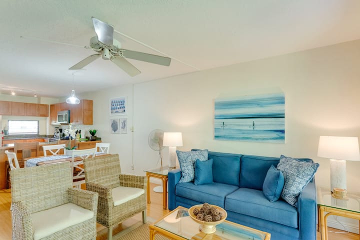 Kihei Akahi＃b-203 2bd / 2ba、カマオレビーチからの距離、a / Cスルー、6 - マウイ島, HI