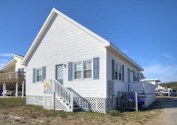 Oceanview Retreat: Morning Star In Oak Island - Oak Island, NC
