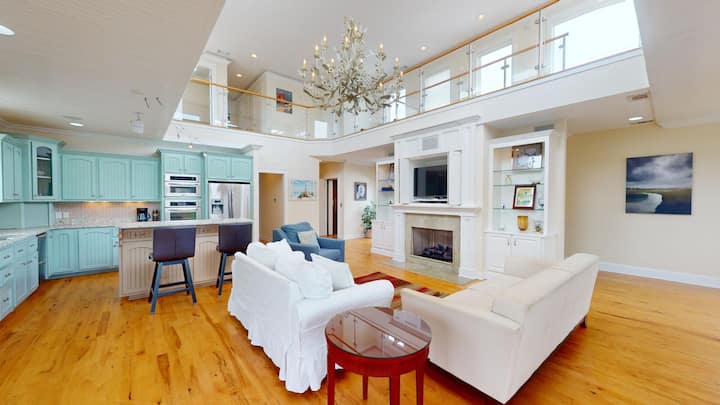 #15 17th Street - Small Dog Friendly - Tybee Island, GA