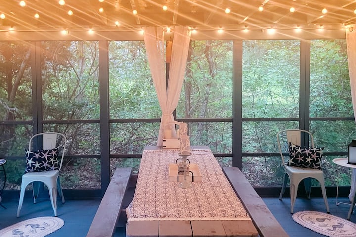 Newly Remodeled Bayside 2br With Screened Patio - Eastham, MA
