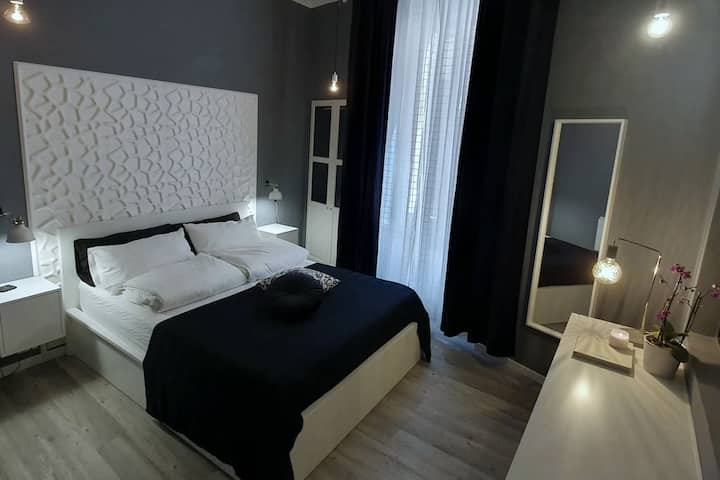 Heart Of The City 1 Bed Apt Near Castle Belvedere - Génova
