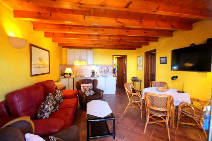 Roco 3 - Pool, Sauna, Seaview, Relax For 2 - Yaiza
