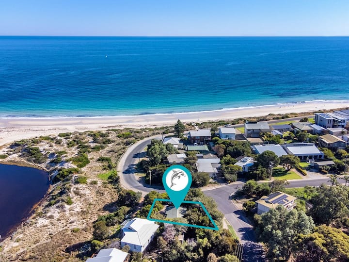 Socks 'N' Sandals - 34 Riverview Drive - Normanville