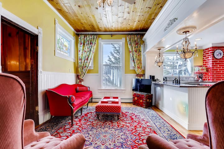 The Majestic, The Parlour - Leadville, CO