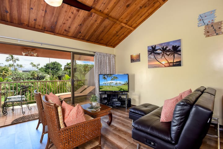 Amplio Condominio Al Otro Lado De La Calle De La Playa, Piscina Enorme - Maui