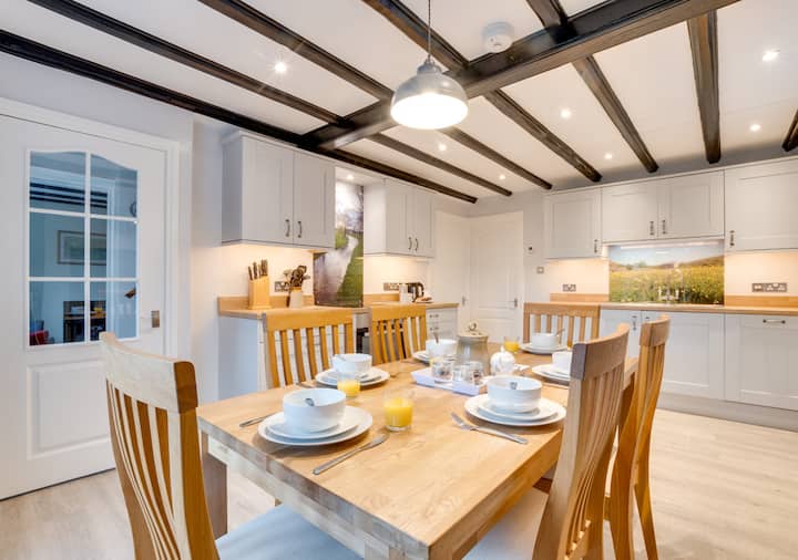 Blacksmiths Cottage - Catterick