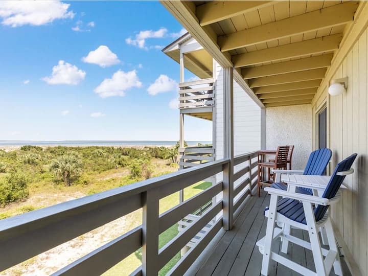 Lighthouse Point 14b | Beachfront, Great Views! - Tybee Island, GA
