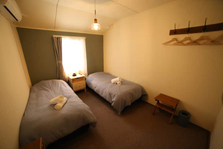 Chillps,hakuba,lodge,twin Room - 오마치시