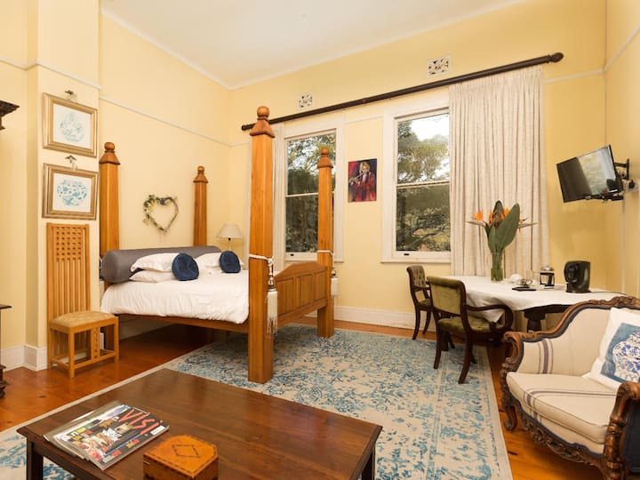 Suite No.4. - Port Shepstone