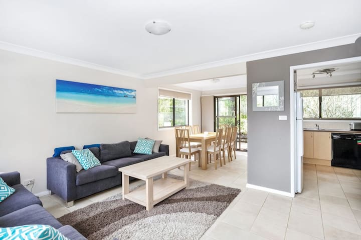 Mcgrath Welcomes You To Mollymook Getaway - Mollymook