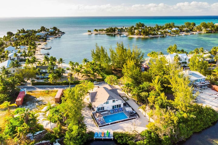 Hidden Cove By Grand Cayman Villas - Cayman Islands
